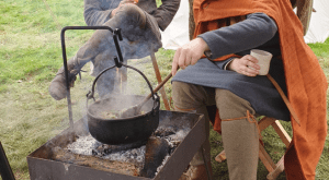 Pottage, The medieval kitchen staple – Time Travel Garm
